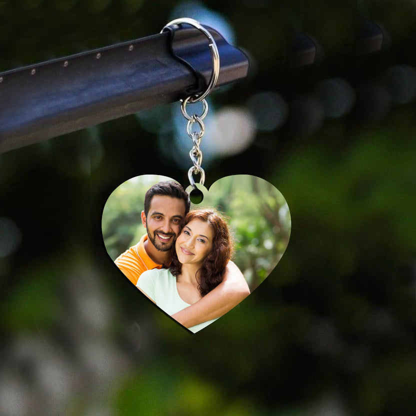 Personalised Keychains Online India | Custom Photo & Name Keychains ...